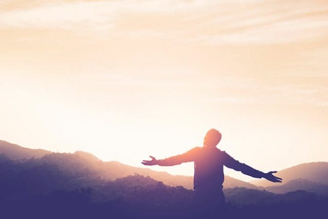 Leaders Pray Expectantly