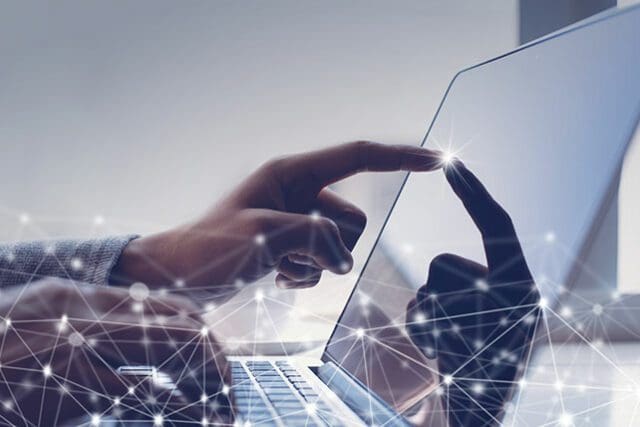 7 Dangers and 7 Benefits of Church Technology