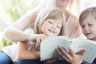 Explaining the Bible to Children: 15 Helpful Tips for Parents and Teachers