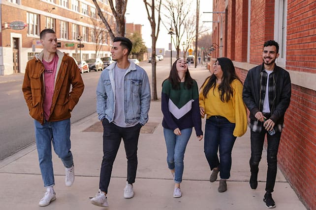 3 Reasons We Should Help Teenagers Serve in Their Church