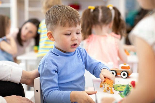 Positive Reinforcement Ideas: 10 Ways to Encourage Good Behavior