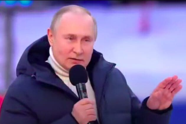 Vladimir Putin Quotes the Bible During Pro-Russia Rally in Moscow