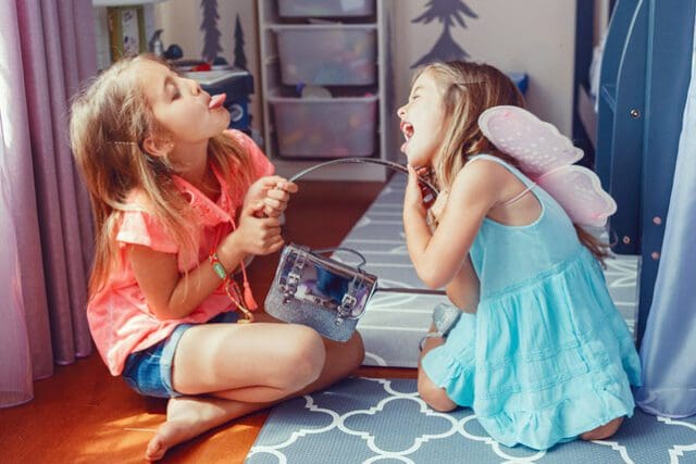 How to Handle Siblings Who Can Never Get Along