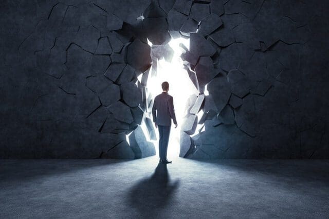 5 Characteristics of Breakthrough Teams