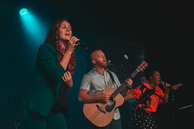 How To Be A Great Backup Singer