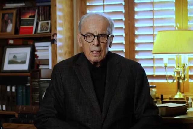 Following 7-Week Hospital Stay, John MacArthur Tells Shepherds ...