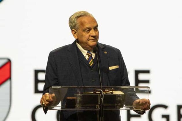 Southern Baptist Theological Seminary President Albert Mohler Prays for ...