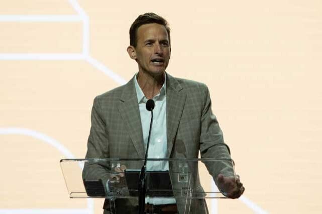 Lifeway President Ben Mandrell Would Open Physical Stores ‘In a ...