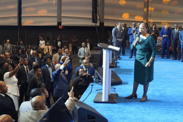 National Baptists Feature First Woman Preacher at Evening Service in ...